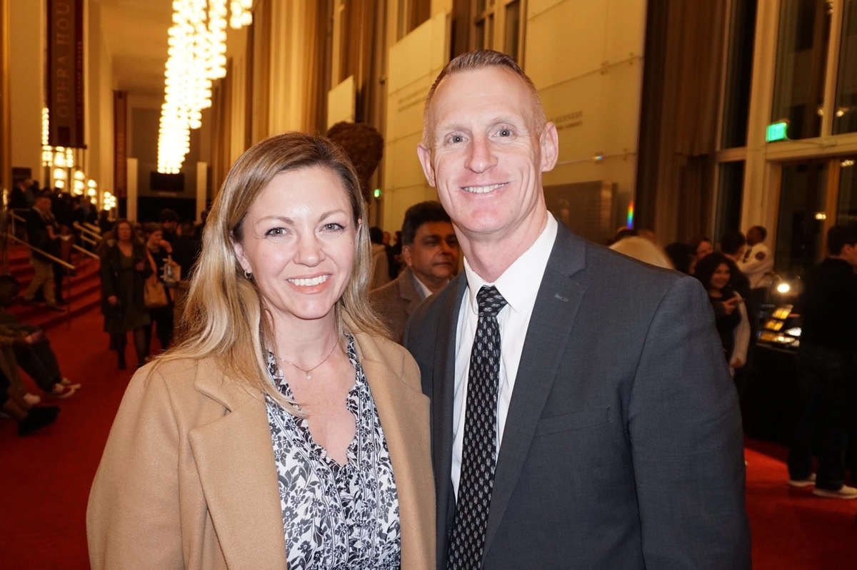 Shen Yun est « adapté à tous les âges », estime un officier de marine